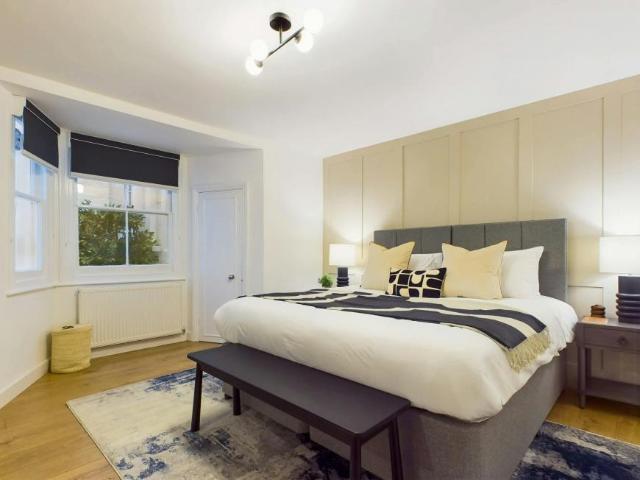 Apartment 2 Bedroom For Rent London London 12855 ES89672098
