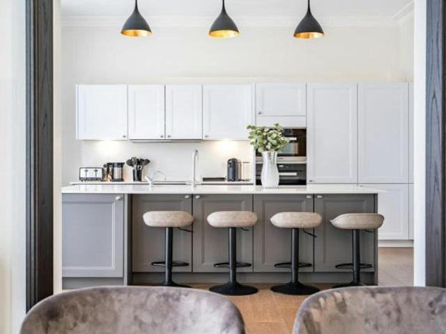 Apartment 2 Bedroom For Rent London London 17520 ES83936335