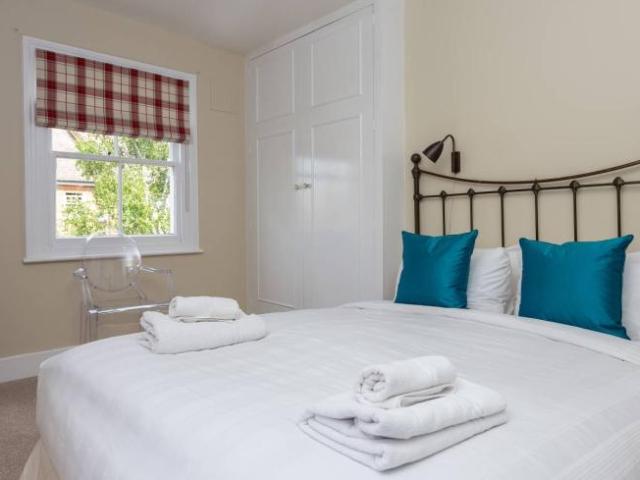 Apartment 2 Bedroom For Rent London London 2305 ELS101820846