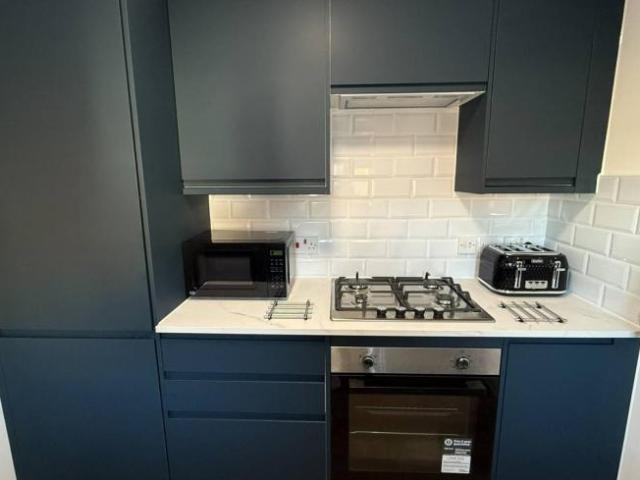 Apartment 2 Bedroom For Rent London London 2876 ES100089859