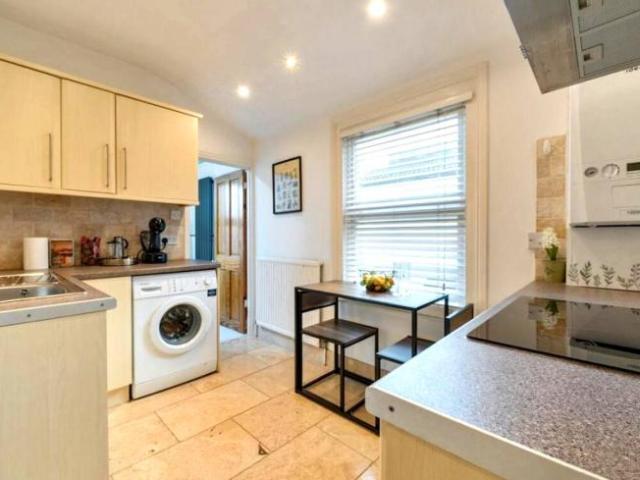Apartment 2 Bedroom For Rent London London 2880 ELS100233104