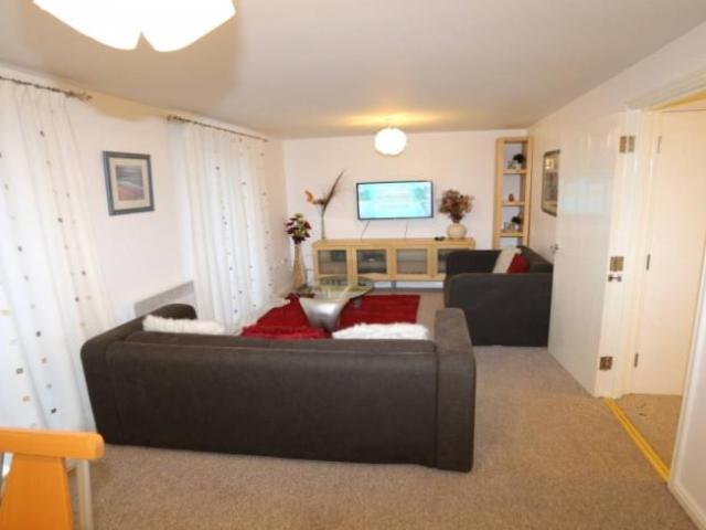 Apartment 2 Bedroom For Rent London London 2800 ELS93975889