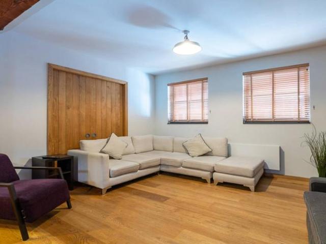 Apartment 2 Bedroom For Rent London London 3196 ES101671029
