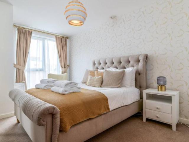 Apartment 2 Bedroom For Rent London London 3360 ELS97707715