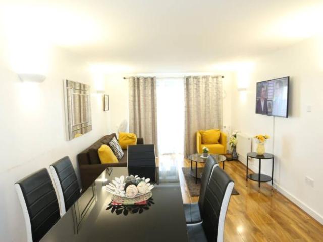 Apartment 2 Bedroom For Rent London London 3300 ELS93973938
