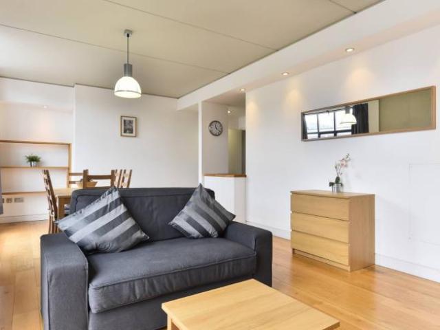 Apartment 2 Bedroom For Rent London London 3300 ES101671783