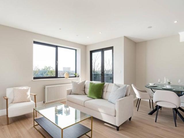 Apartment 2 Bedroom For Rent London London 3550 ELS99189892