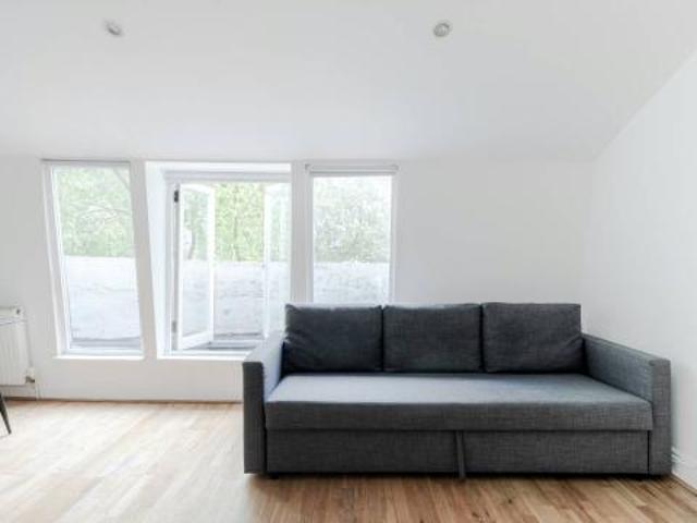 Apartment 2 Bedroom For Rent London London 3750 ELS74561728