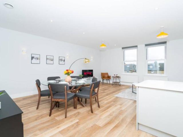 Apartment 2 Bedroom For Rent London London 3750 ES101820046