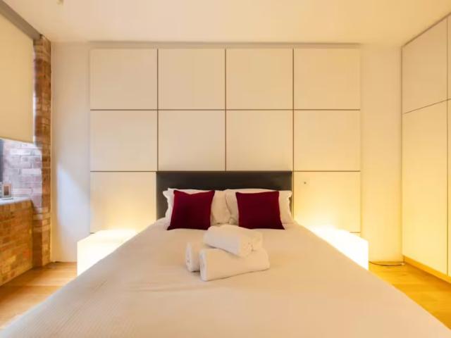 Apartment 2 Bedroom For Rent London London 3840 ELS98790042