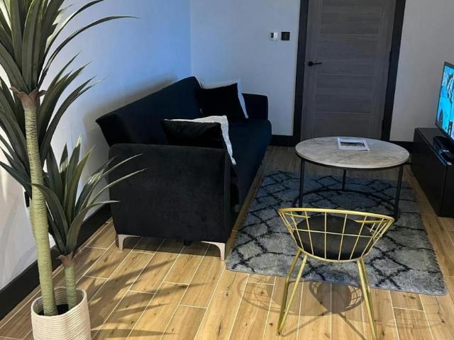 Apartment 2 Bedroom For Rent London London 3800 ELS95565807