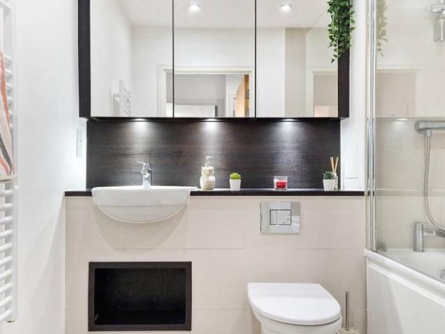 Apartment 2 Bedroom For Rent London London 3900 ELS101819528