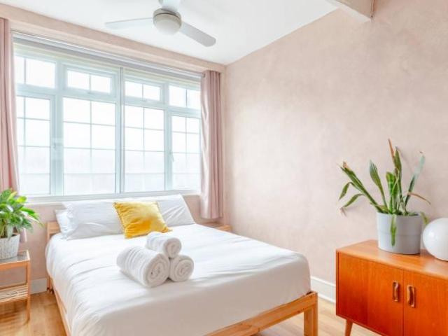 Apartment 2 Bedroom For Rent London London 4150 ELS101851555