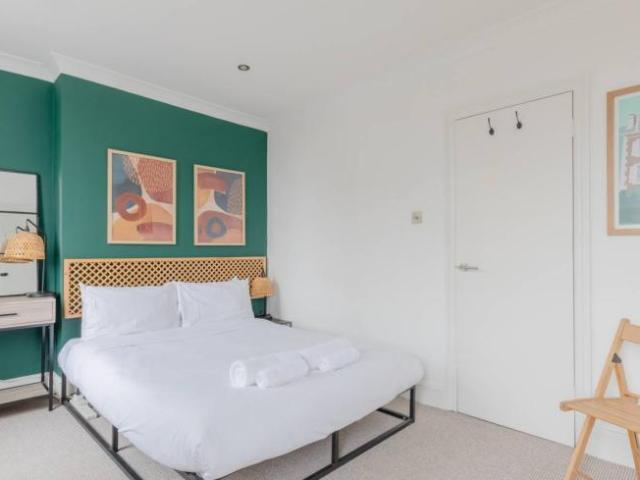 Apartment 2 Bedroom For Rent London London 4490 ELS101837268
