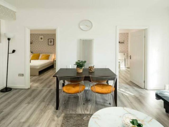Apartment 2 Bedroom For Rent London London 4590 ES102146833
