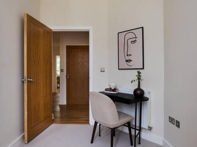 Apartment 2 Bedroom For Rent London London 4500 ELS102249304