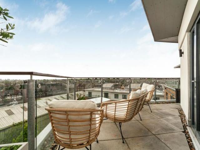 Apartment 2 Bedroom For Rent London London 4750 ELS80926410