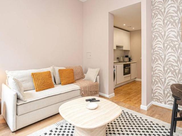 Apartment 2 Bedroom For Rent London London 4780 ELS96179123