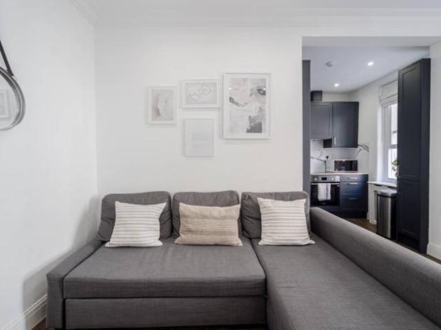 Apartment 2 Bedroom For Rent London London 4975 ELS101693940