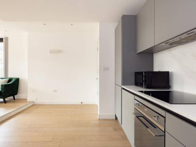 Apartment 2 Bedroom For Rent London London 4990 ES101849533