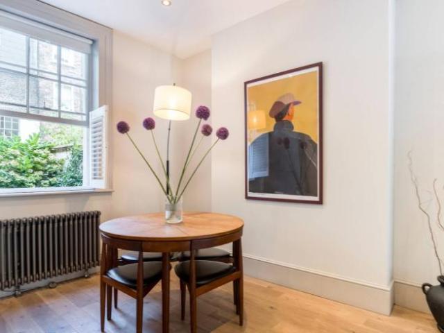 Apartment 2 Bedroom For Rent London London 4991 ELS101823045
