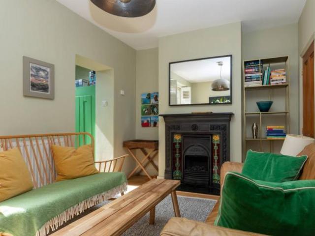 Apartment 2 Bedroom For Rent London London 5065 ELS101819839