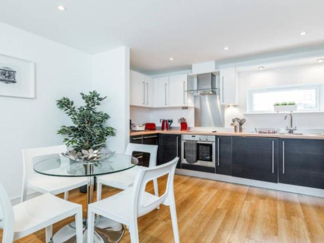 Apartment 2 Bedroom For Rent London London 5100 ELS101821552