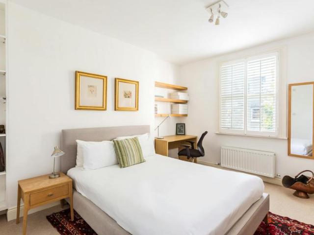 Apartment 2 Bedroom For Rent London London 5269 ES100530939
