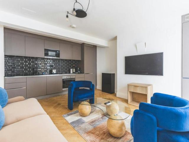 Apartment 2 Bedroom For Rent London London 5824 ELS100842567
