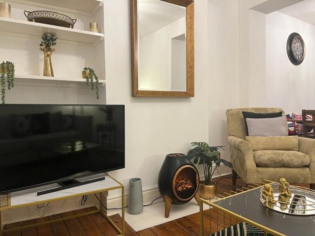 Apartment 2 Bedroom For Rent London London 6000 ELS65797465