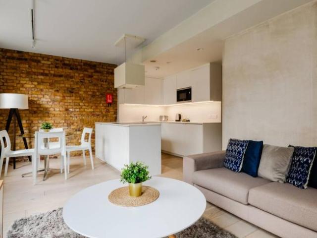 Apartment 2 Bedroom For Rent London London 6000 ELS101806182