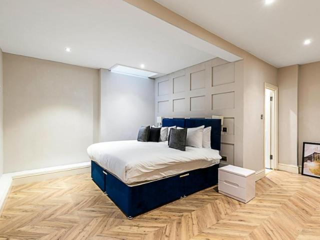 Apartment 2 Bedroom For Rent London London 6160 ES101270653