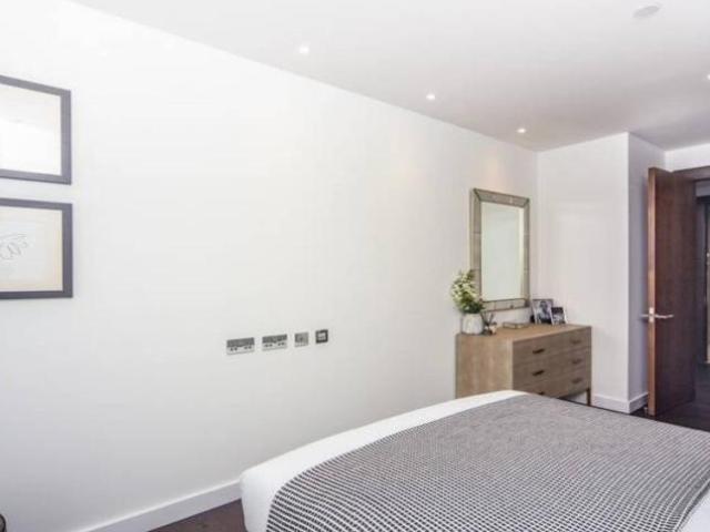 Apartment 2 Bedroom For Rent London London 6650 ES101845441