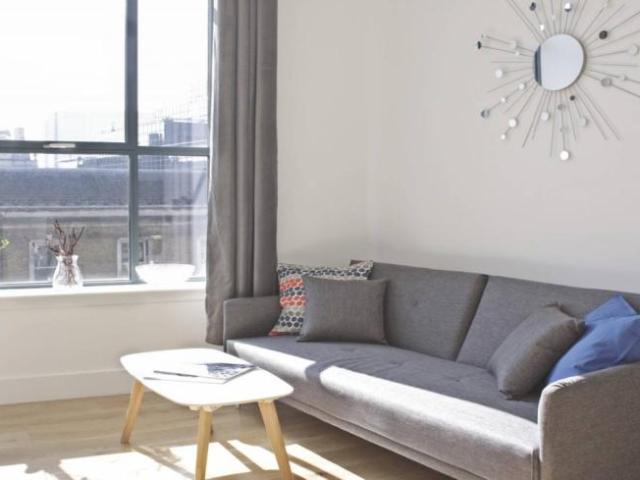 Apartment 2 Bedroom For Rent London London 7740 ELS101824206