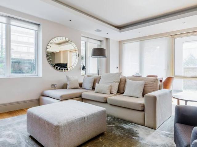 Apartment 2 Bedroom For Rent London London 8100 ES101848256