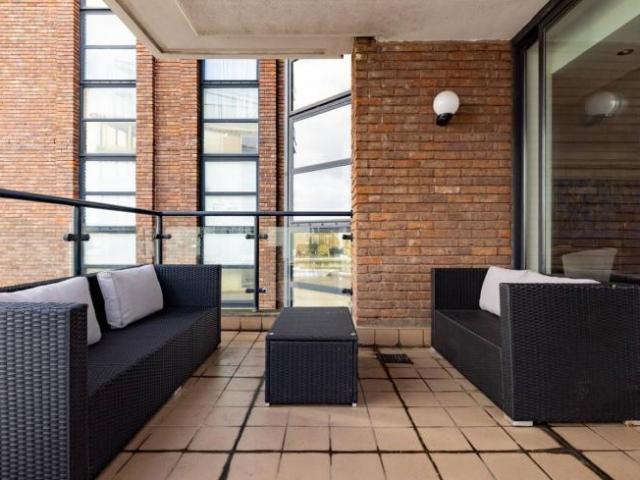 Apartment 2 Bedroom For Rent London London 9000 ELS93490328