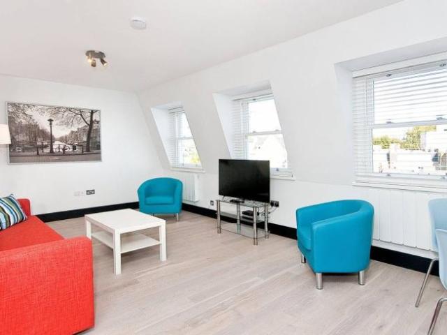 Apartment 2 Bedroom For Rent London London 9035 ES101853989
