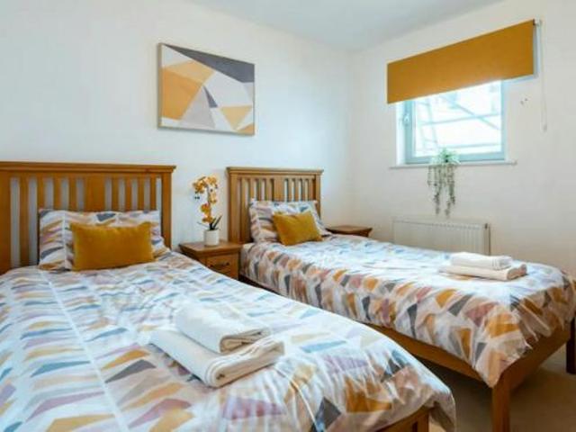 Apartment 2 Bedroom For Rent Plymouth Plymouth 3226 ES77762883