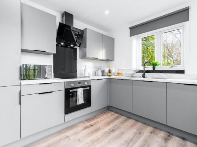 Apartment 2 Bedroom For Rent Smethwick Smethwick 5700 ELS66932029