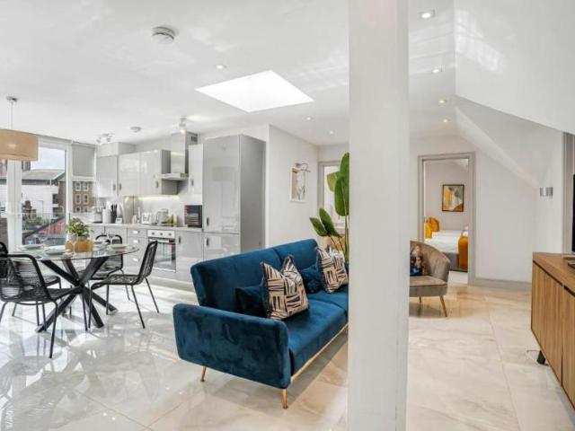 Apartment 2 Bedroom For Rent Wembley Wembley 4200 ES99307158