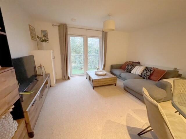 Apartment 2 Bedroom For Sale Maidstone Kent 84000 ES99029147