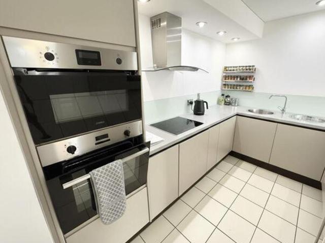Apartment 2 Bedroom For Sale Manchester Salford 319999 ES98834808