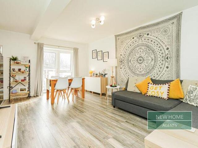 Apartment 2 Bedroom For Sale Morley Leeds 140000 ES100366379
