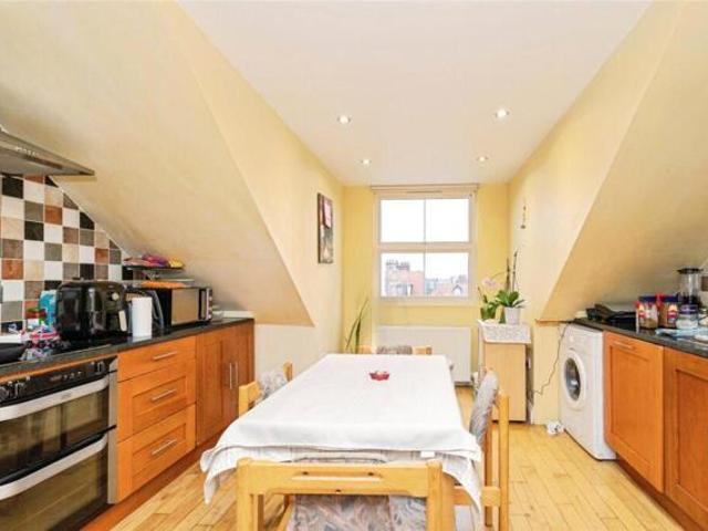 Apartment 2 Bedroom For Sale Norfolk Norfolk 180000 ES99571872