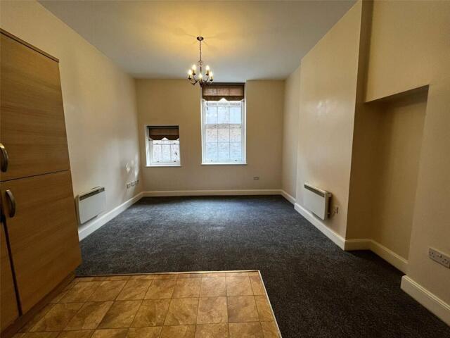 Apartment 2 Bedroom For Sale Norwich Norfolk 180000 ES98154313