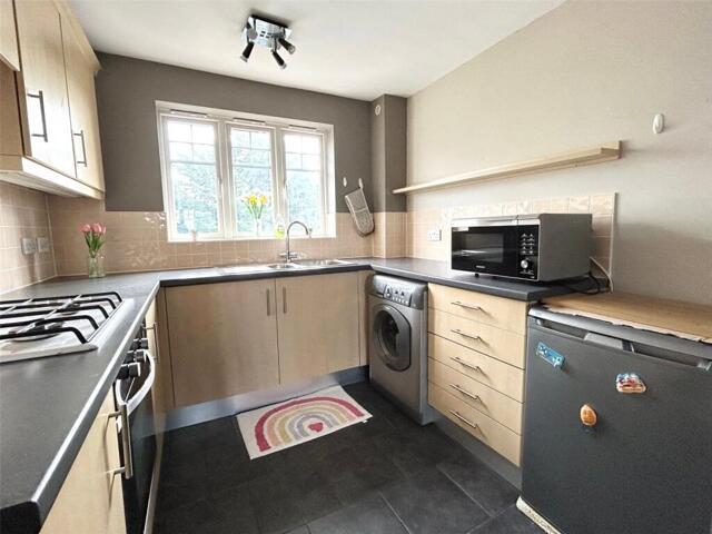 Apartment 2 Bedroom For Sale Old Stratford Northamptonshire 210000 ES101797145