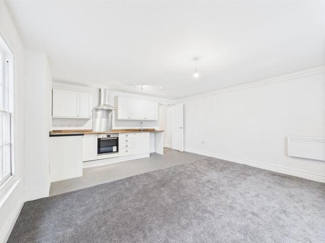 Apartment 2 Bedroom For Sale Abergavenny Monmouthshire 135000 ES98718051