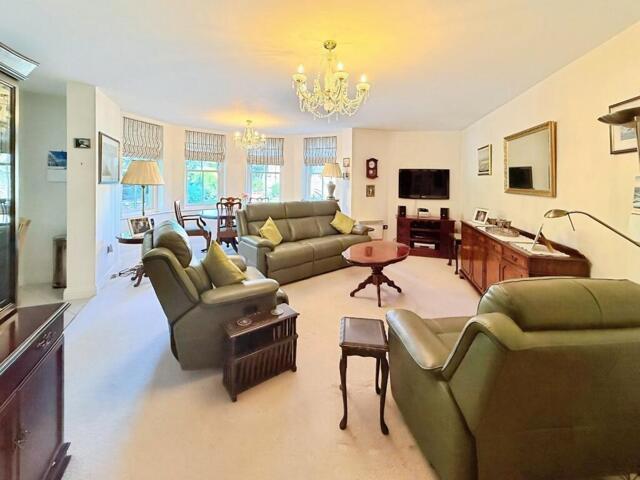 Apartment 2 Bedroom For Sale Altrincham Trafford 395000 ELS101316193