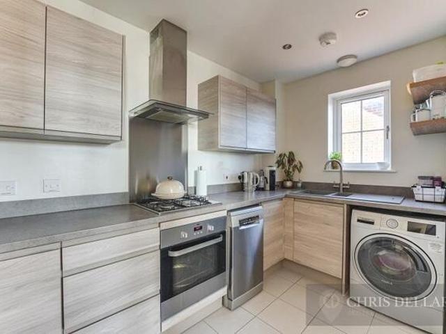Apartment 2 Bedroom For Sale Buntingford Hertfordshire 130000 ES98204801