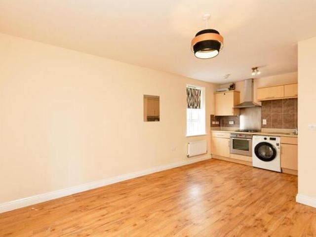 Apartment 2 Bedroom For Sale Basingstoke Hampshire 210000 ES98404430